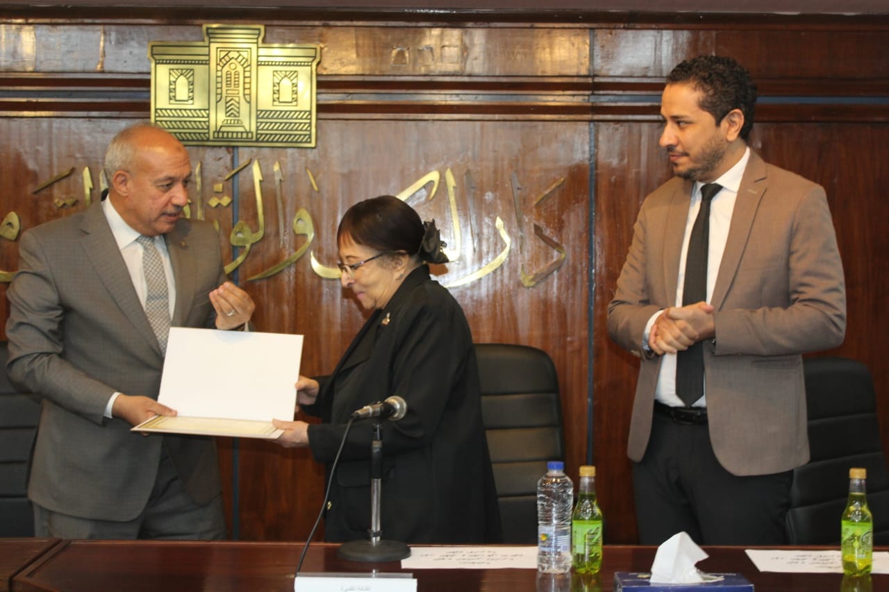 دور الفكر والفن في تدعيم القيم الأسرية - نمبر١ نيوز - Number1News