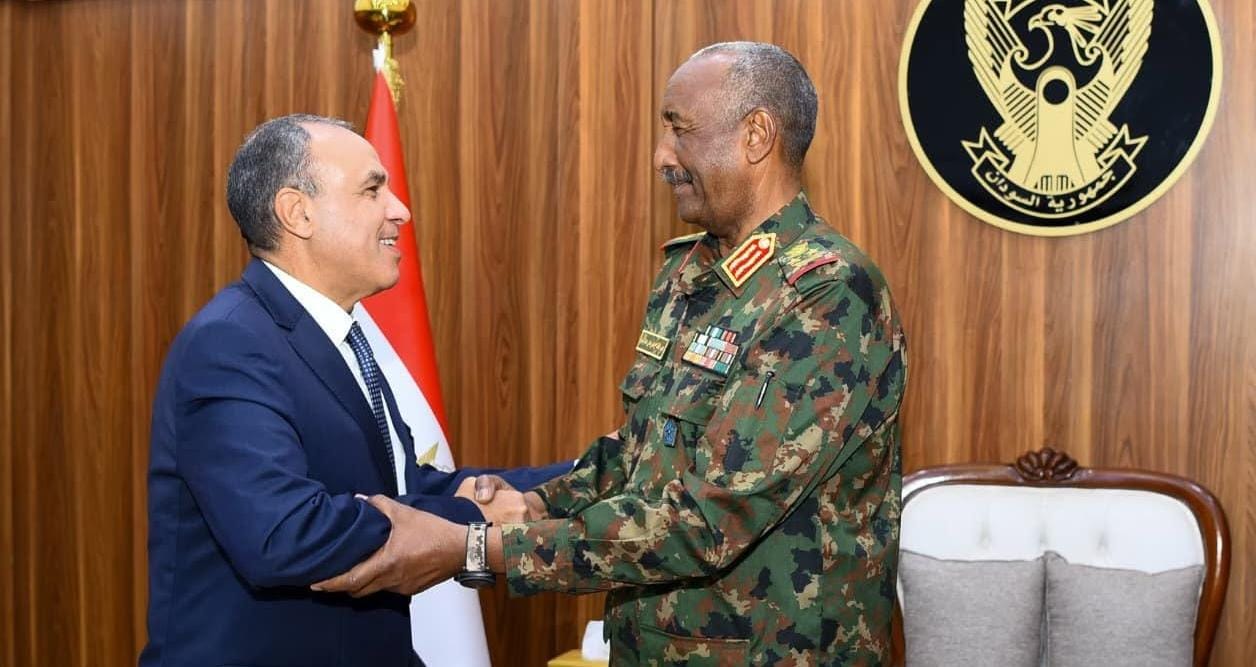 وزير الخارجية يلتقي رئيس مجلس السيادة السوداني الانتقالي - نمبر١ نيوز ...